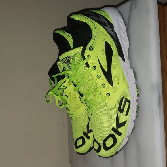 Brooks | Shoes | Men T7 Racer Shoes | Poshmark